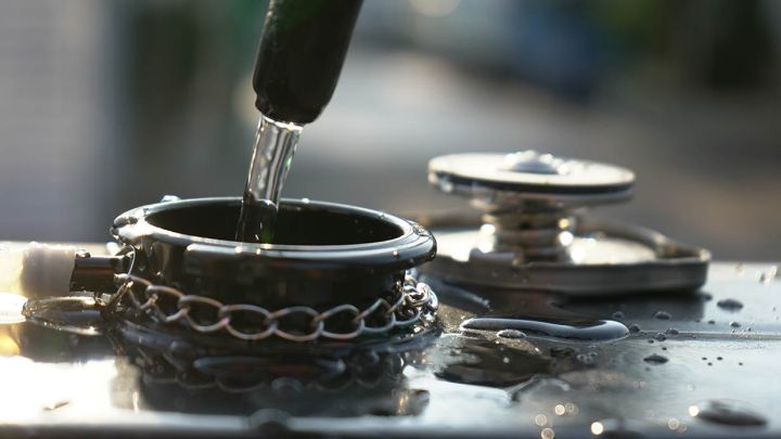 How to check & fill radiator coolant in a diesel generator?